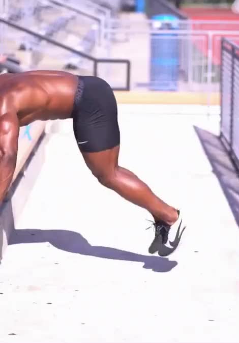 Alternating Elevated Plank Lateral Tuck Jumps | myworkouts.io