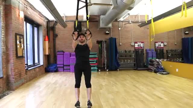 Suspended Front Raise | myworkouts.io